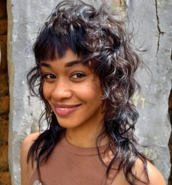 Modern Mullet on Oval Faces: Surprisingly Perfect or Total Miss ...